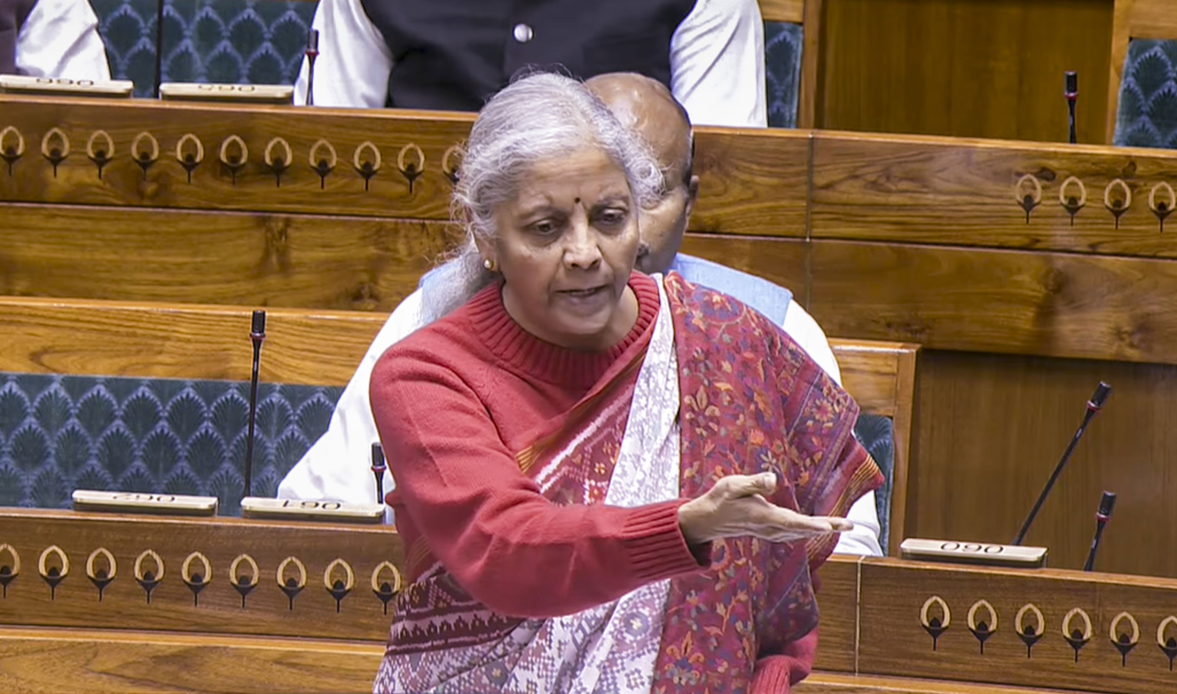 Lok Sabha passes bill to raise FDI to 100 pc in insurance sector