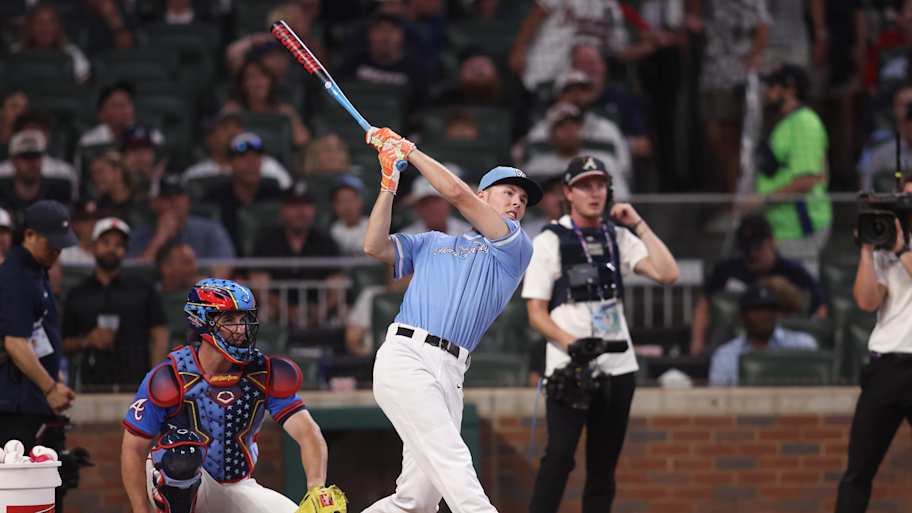 Texas Longhorns baseball commit projected a top-2 MLB draft pick