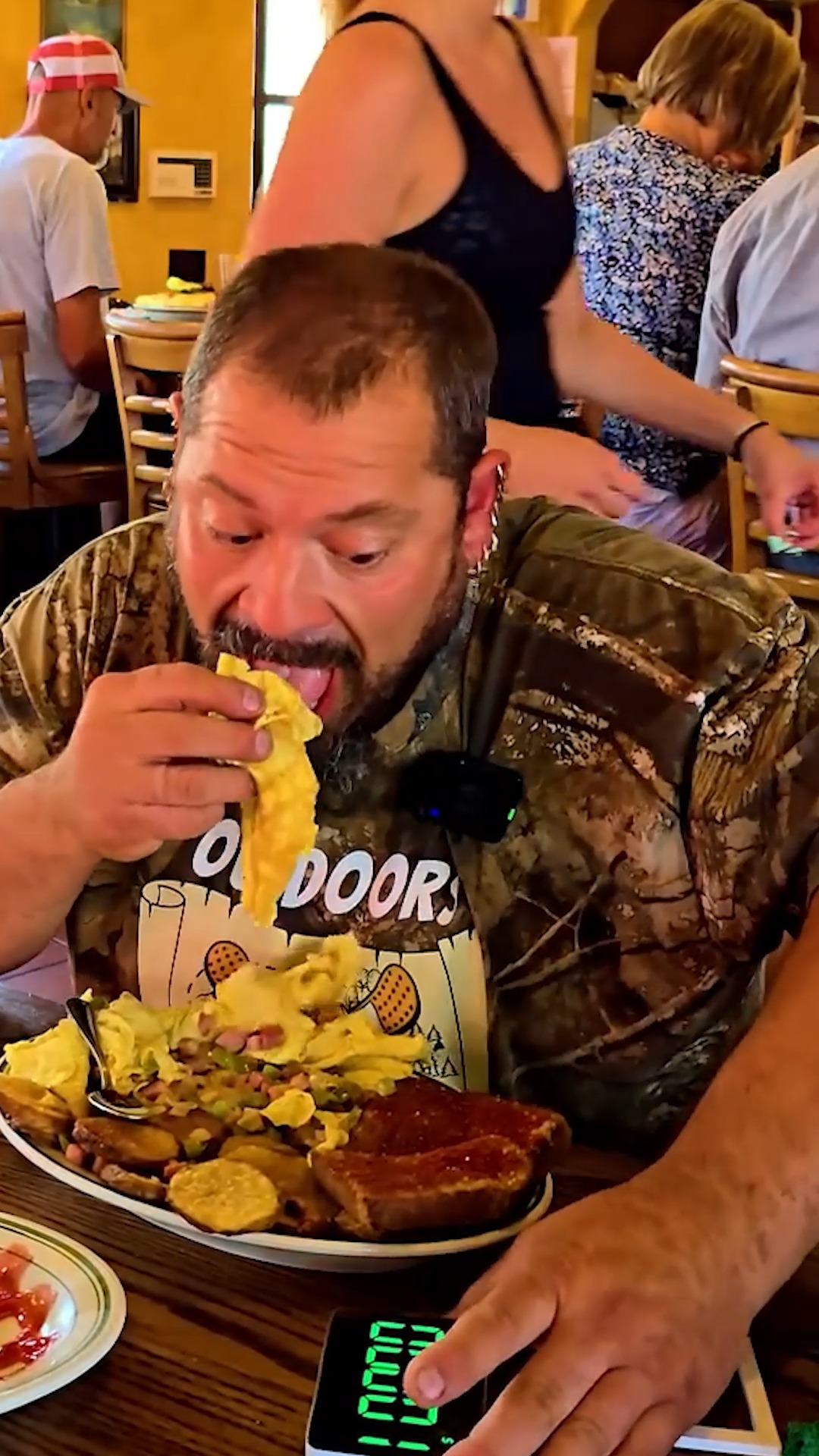 A fast-paced food challenge attempt
