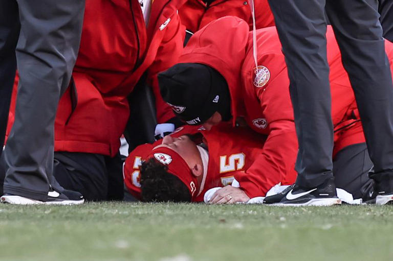 Patrick Mahomes suffered additional injury Kansas City Chiefs kept quiet
