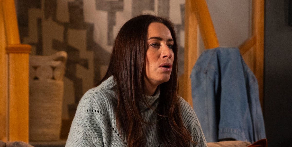 Coronation Street's New Year shock as Shona has frightening scare