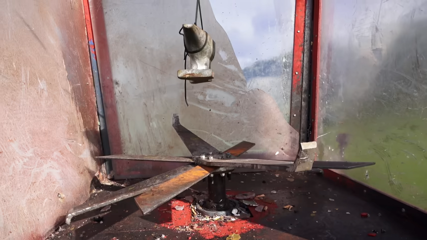 What happens when you put an anvil in a giant blender