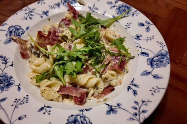 I ate nothing but Wetherspoons for a week and discovered the best meal ...