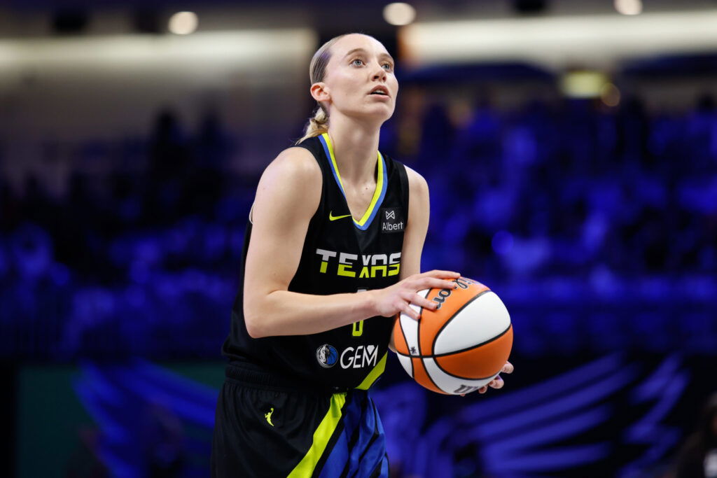 Paige Bueckers puts Dallas Wings at heart of 2026 WNBA draft drama