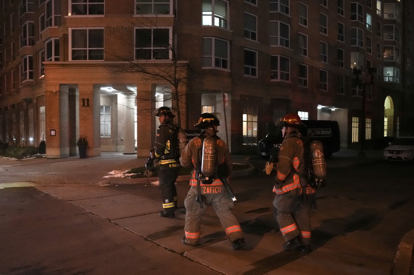 Fire at Thorncliffe Park condos put out, no return date for residents ...