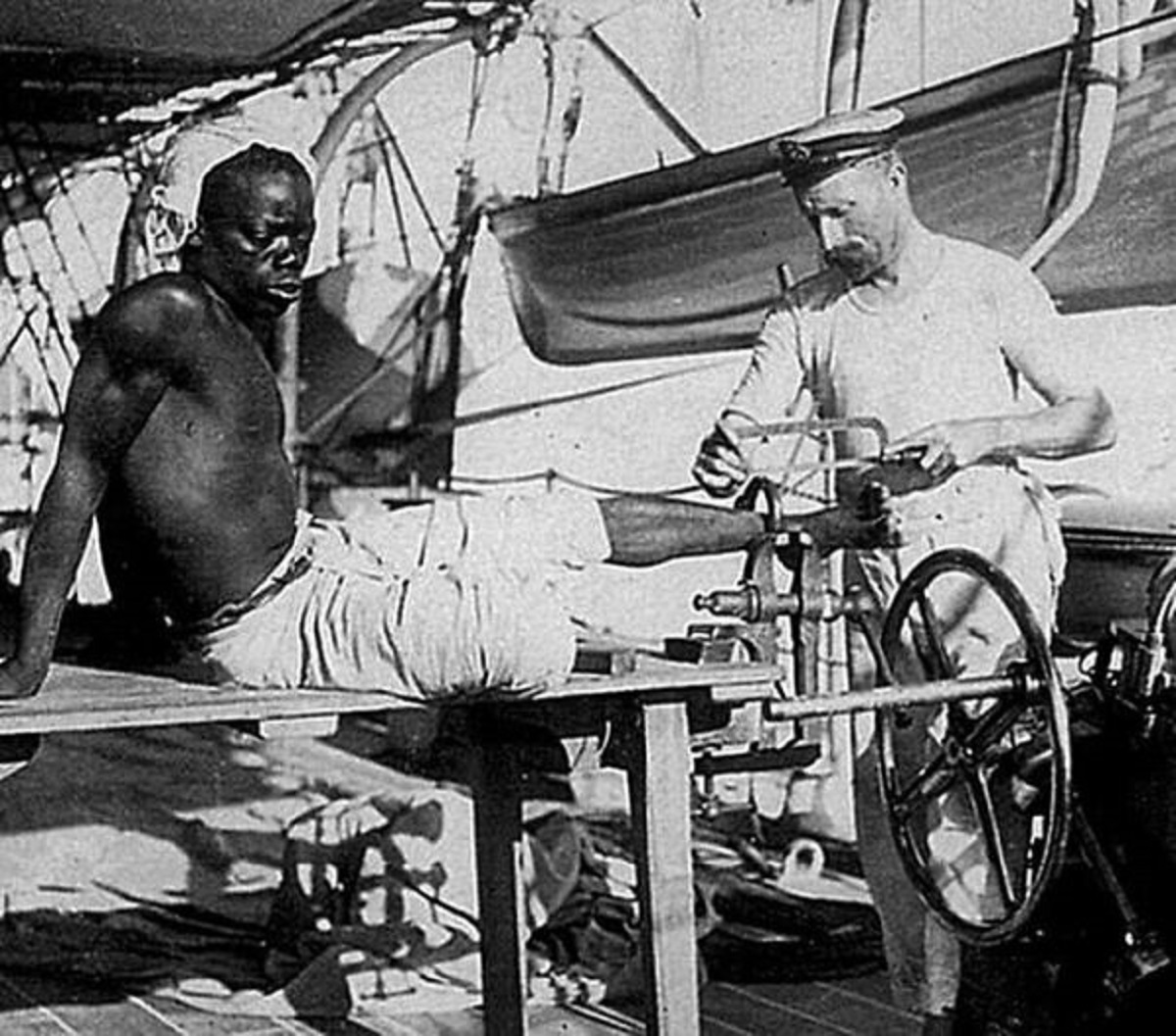 23 unsettling photos from across our creepy history