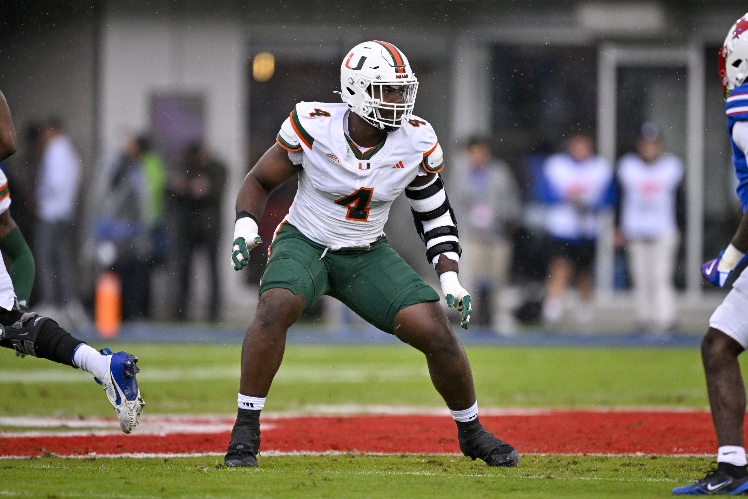 Updated 2026 NFL draft rankings: Edge rushers