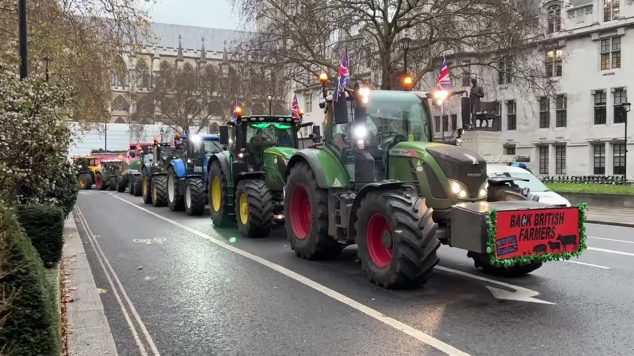 Farmers’ protest at Parliament Square in London: tractors block ...