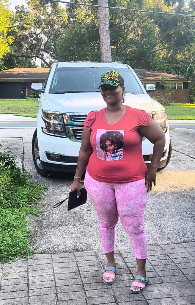 Grandma and four grandchildren homeless for Christmas after rental scam