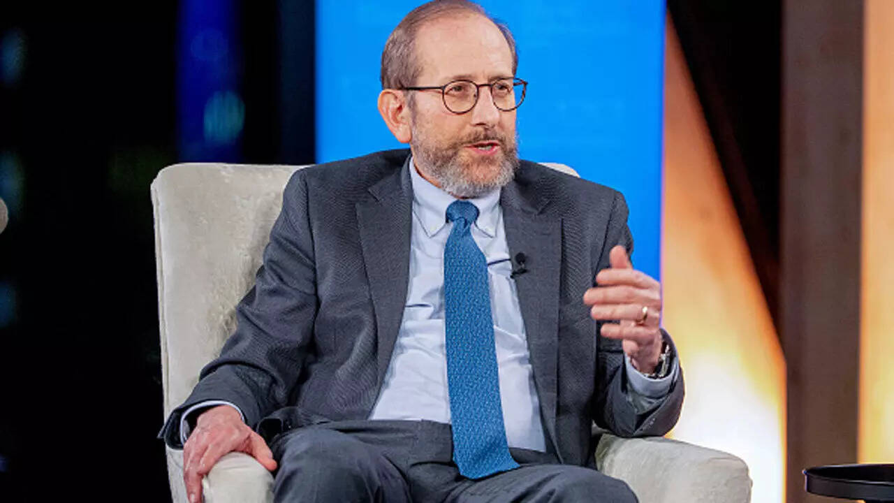 Harvard confirms Alan Garber to continue as president indefinitely amid ...