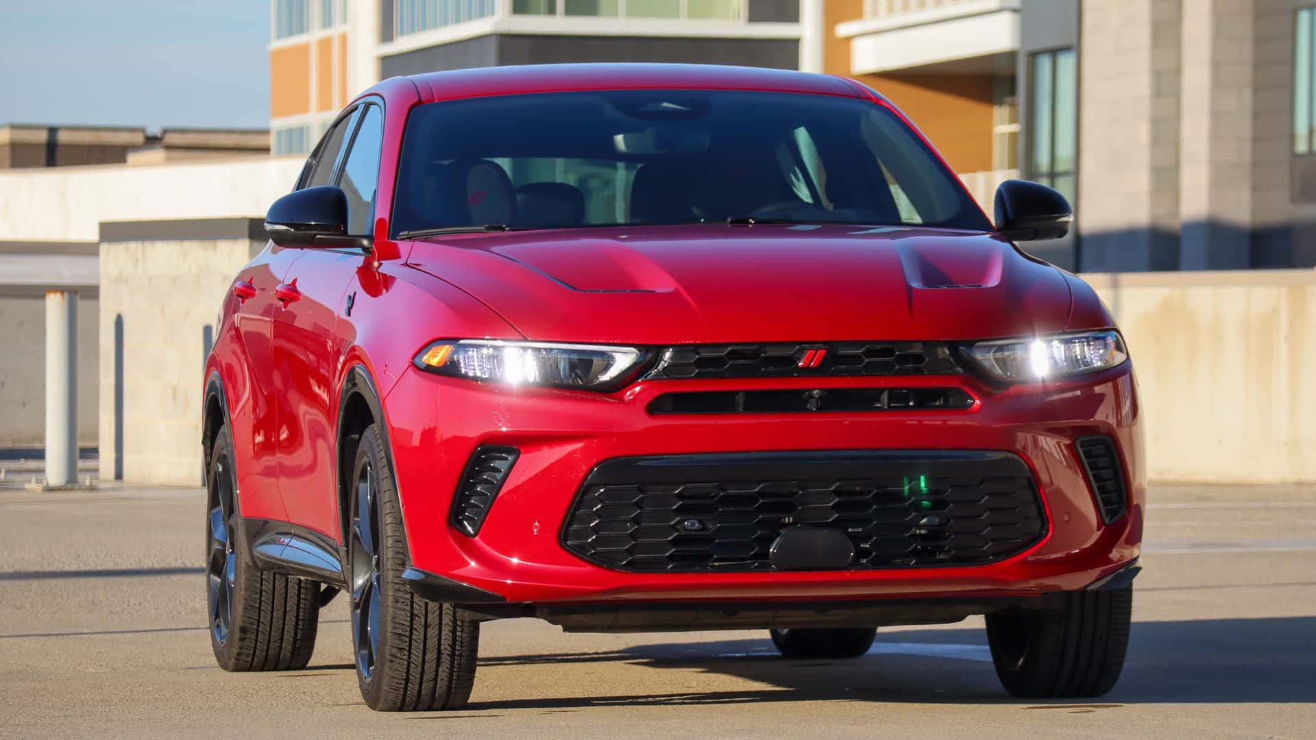 Stellantis recalls another 6,000 PHEVs because their brake pedals could ...