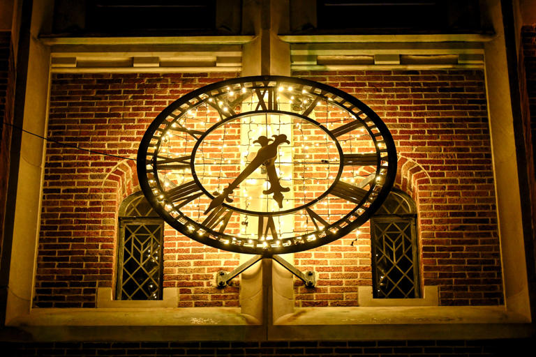 MSU's Beaumont Tower shines bright with new holiday tradition