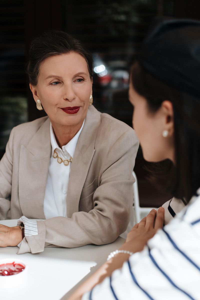 12 subtle traits of an empathic narcissist you shouldn't ignore