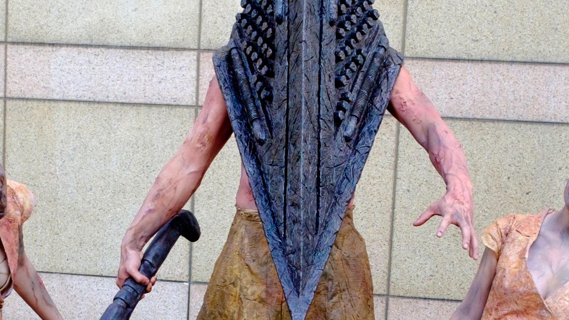 Digging into the lore of Pyramid Head, the scariest video game villain ...