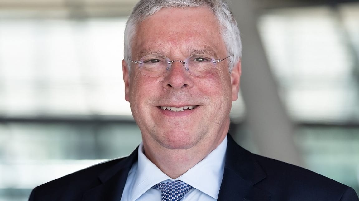 German MP: Putin must accept peace proposal to end war