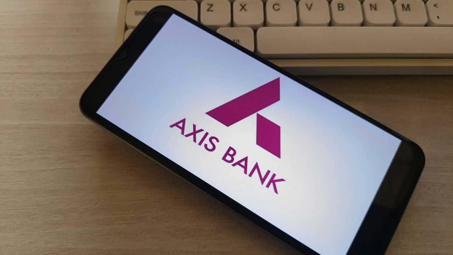 Axis Bank to add 50 private bankers to expand wealth management operations