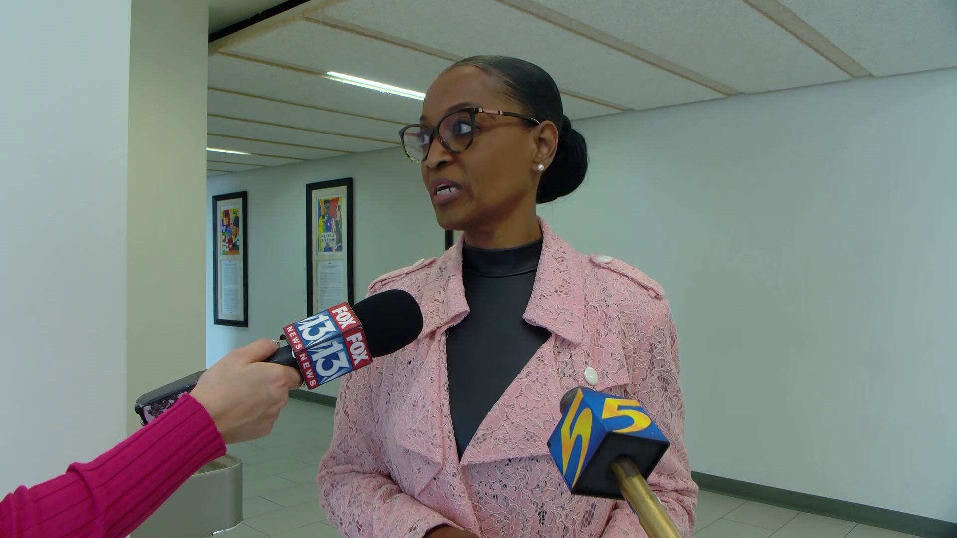 County commission calls on clerk Halbert to cooperate with audit