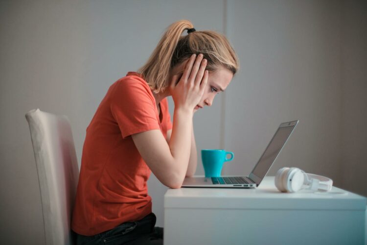 Top 15 warning signs you are about to get fired