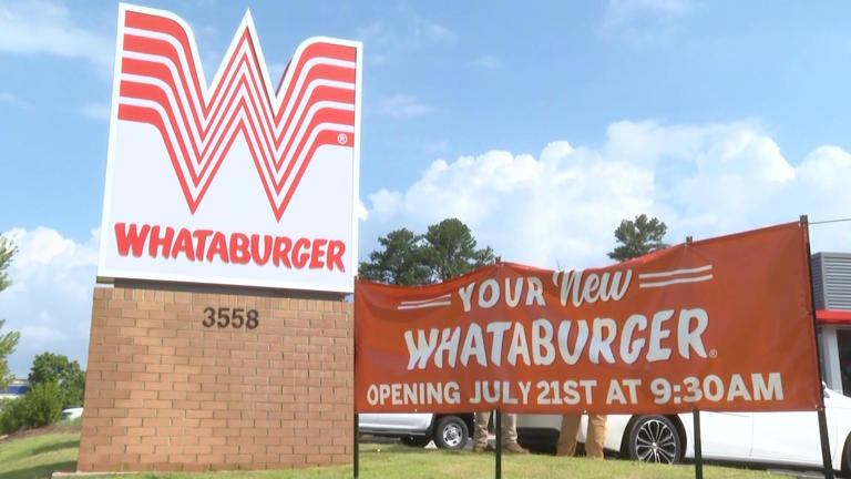 After aggressive expansion into Georgia, Whataburger closing 2 locations