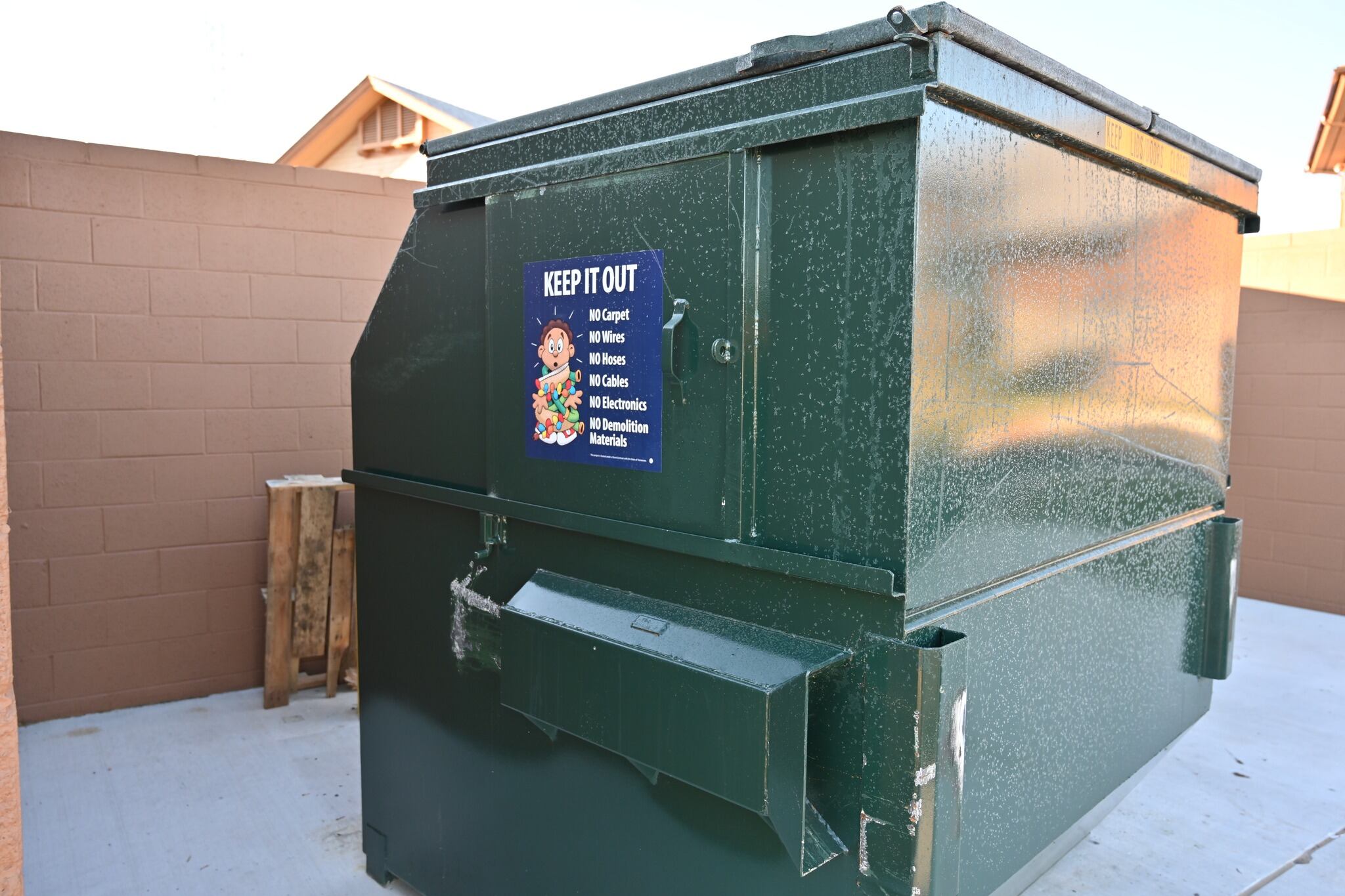 Pigeon Forge adds new bear-resistant dumpsters