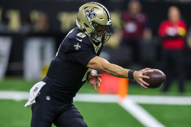 Saints' chances against Titans again will likely fall on Tyler Shough