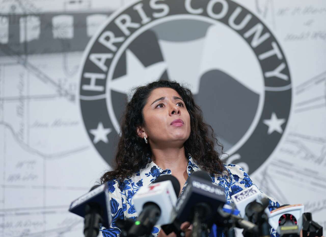 'Kim Ogg 2.0': Lina Hidalgo denounces Annise Parker's bid for Harris County judge