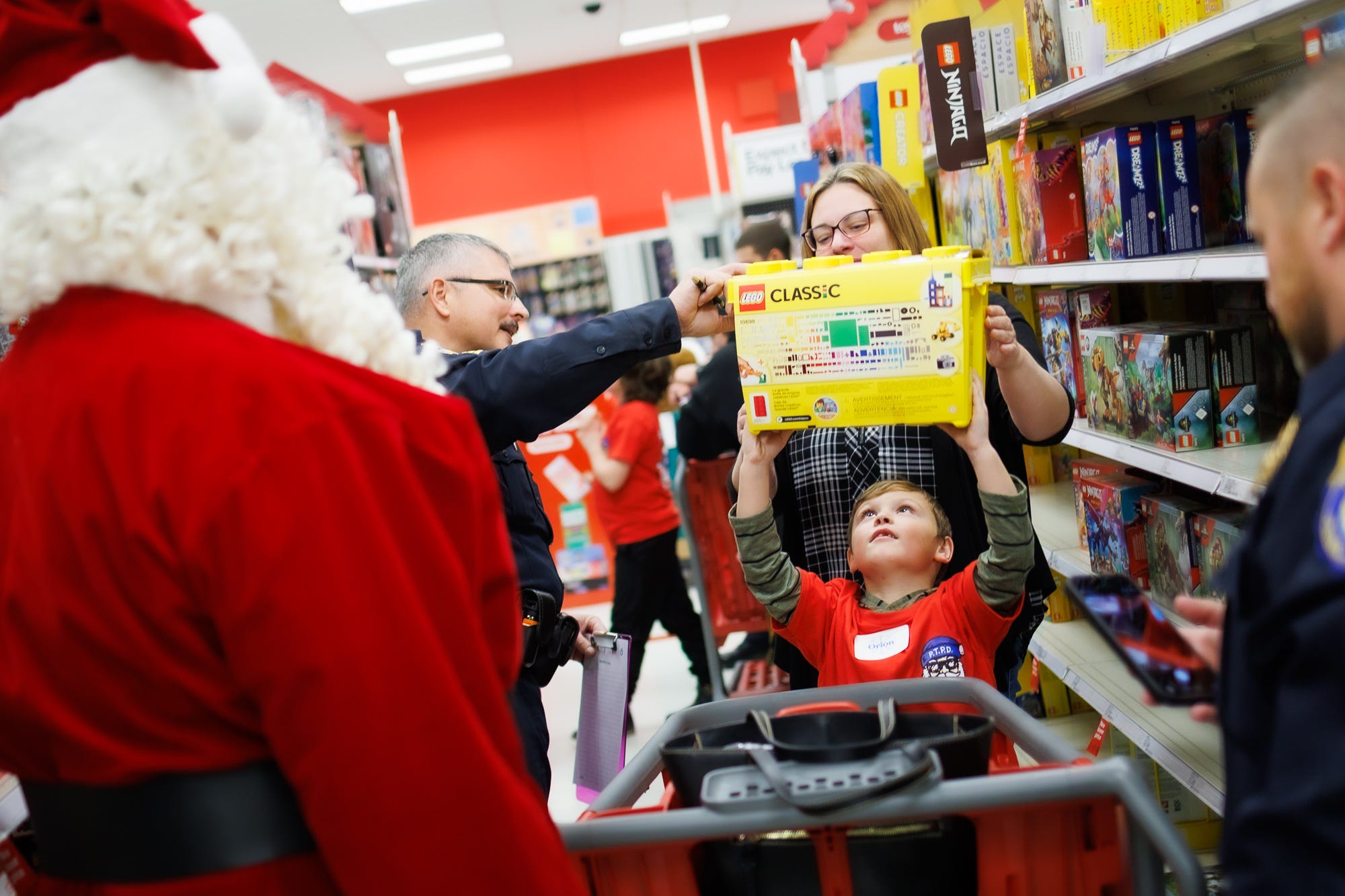 Is Walmart open on Christmas Eve? Hours for stores, malls in Georgia