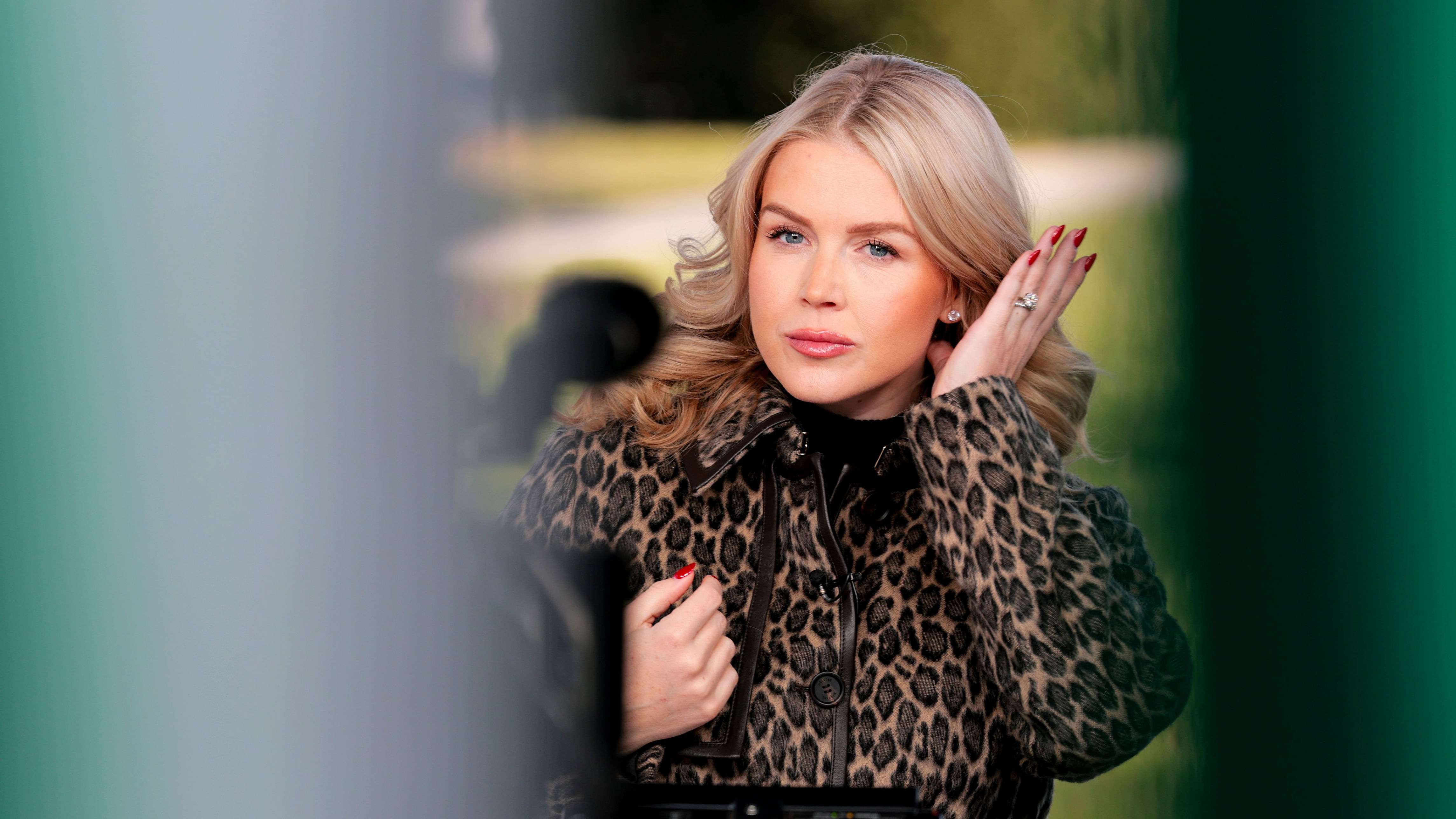 Karoline Leavitt’s cosmetic secrets brutally exposed in Vanity Fair shoot