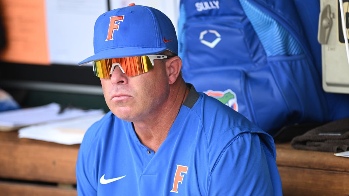 Florida baseball coach Kevin O’Sullivan returning from leave of absence