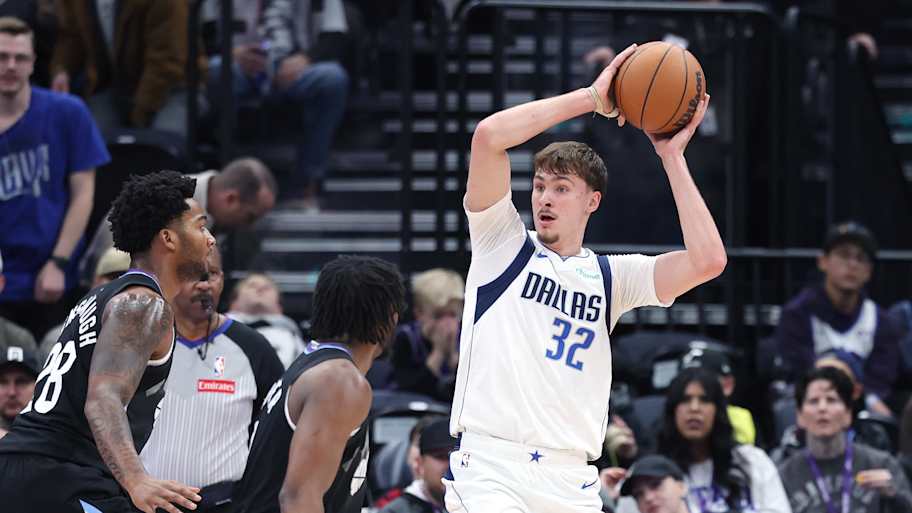 Will Hardy reacts to Cooper Flagg's historic night in Jazz-Mavericks