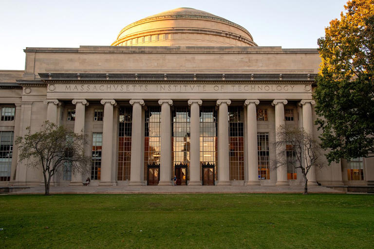 MIT physics professor shot and killed at His home