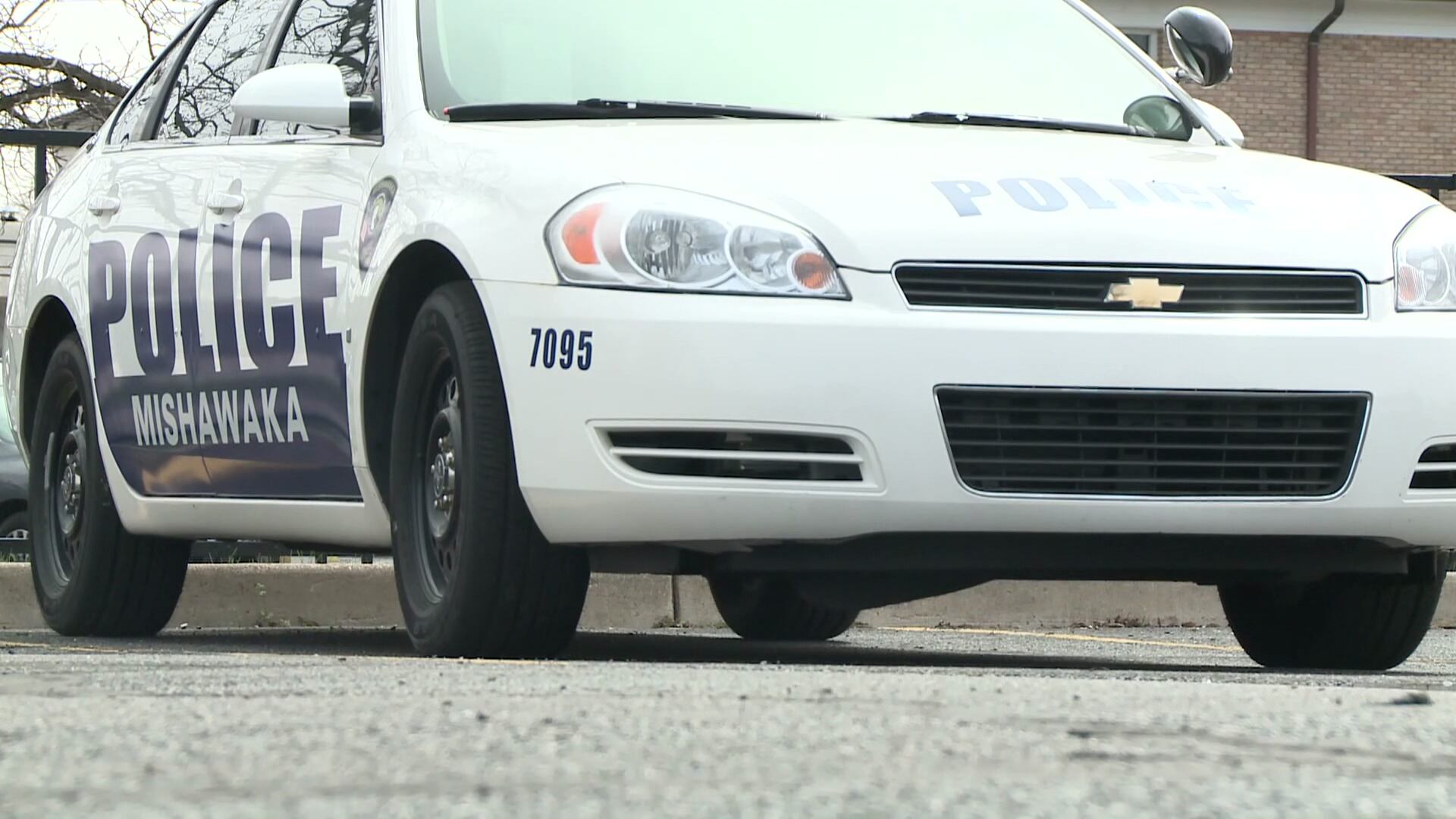 Mishawaka police officer placed on administrative leave amid investigation