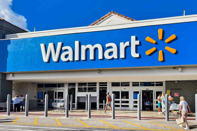 This $11 Walmart find guarantees an instant kitchen makeover: "The ...