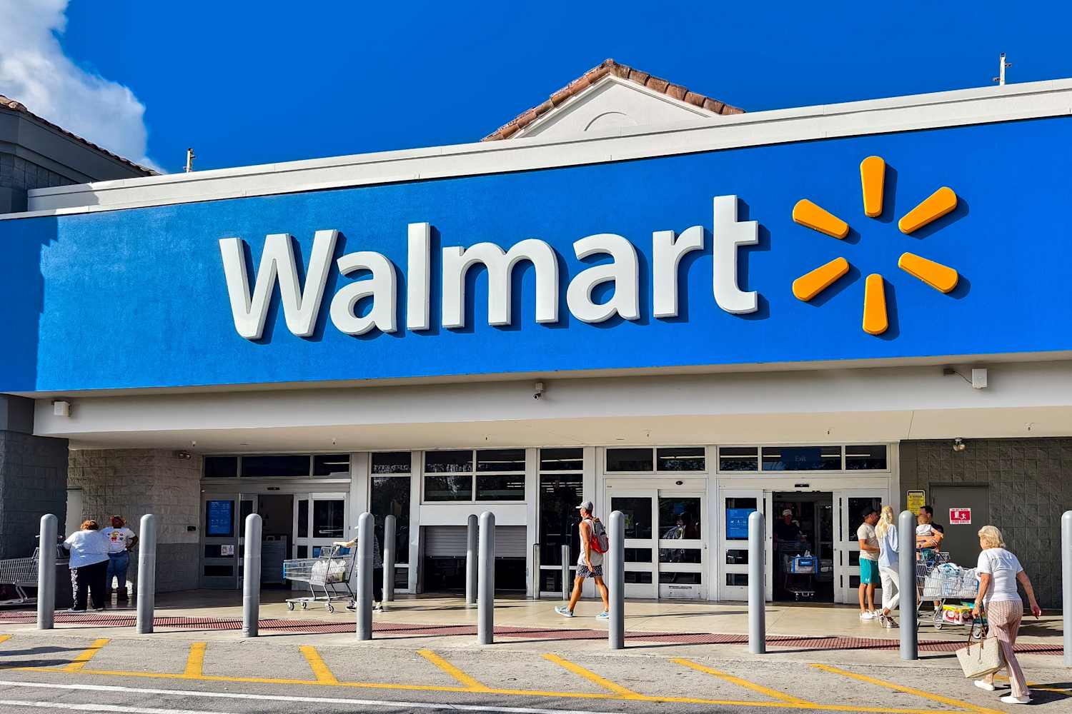 This $11 Walmart find guarantees an instant kitchen makeover: "The ...