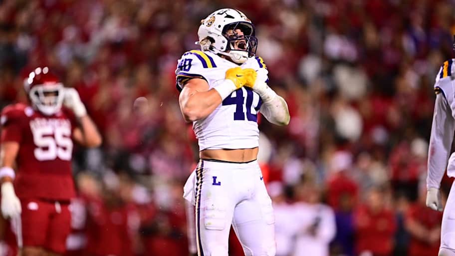 LSU football star linebacker weighing options amid Lane Kiffin's ...
