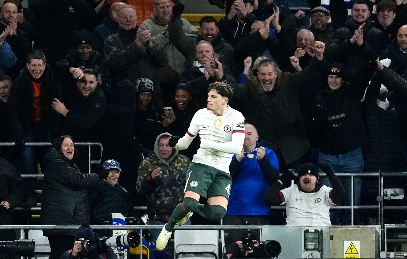 Chelsea reaches English League Cup semifinals as subs make difference ...