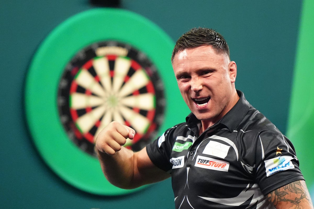 Price welcomes crowd support in first-round win at World Championship