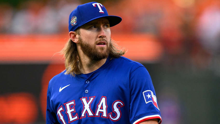 Pirates add former Rangers first-round pick as infield wild card