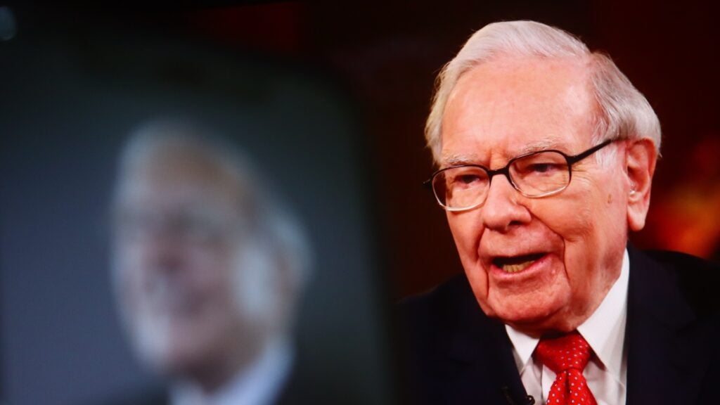 Warren Buffett's daughter asked him for a $41K loan to remodel her ...