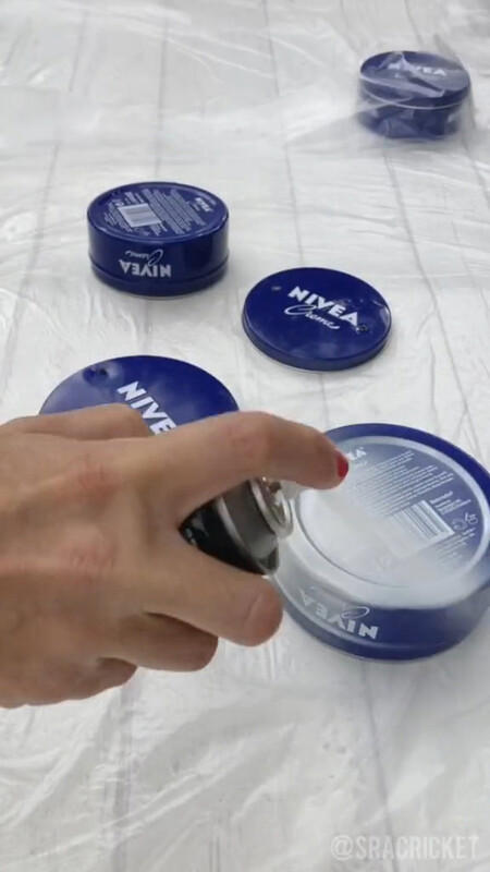 Jamás se me hubiera ocurrido reutilizar las latas de Nivea vacías: así ...