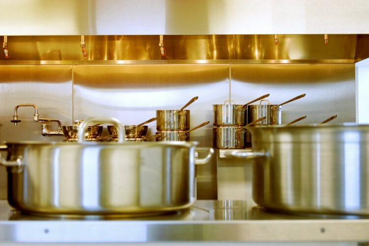 20 things you should never put in the microwave