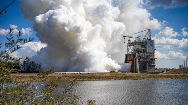 NASA fires Artemis moon rocket engine at Stennis