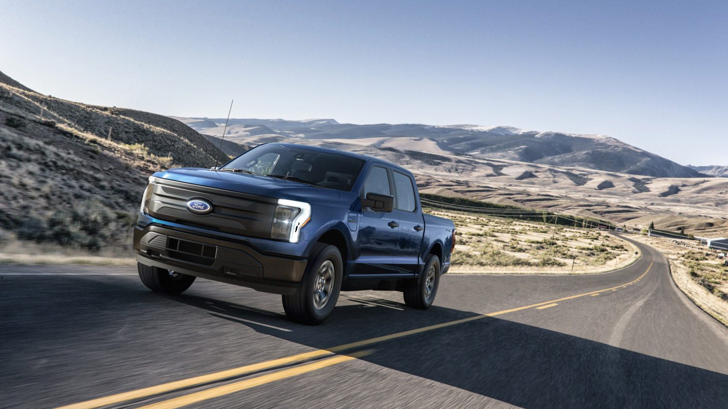 Ford makes massive EV pivot, replaces F-150 Lightning EV with range ...