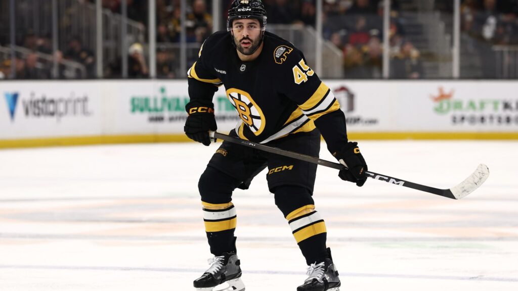 Bruins sign Jonathan Aspirot to multi-year extension