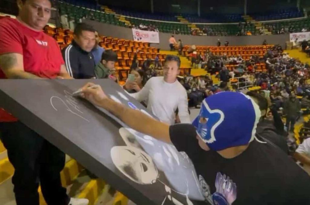 Los rostros de la lucha libre: el arte de Ricardo Chabolla