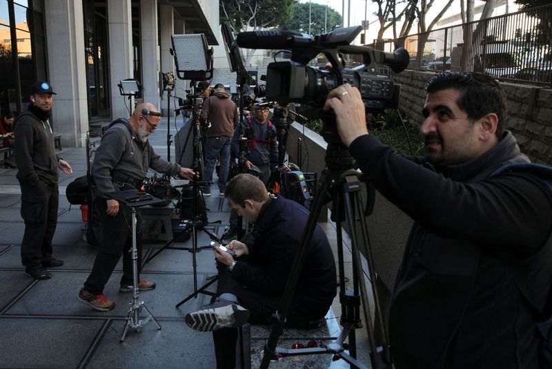 Filmmaker Rob Reiner's son faces murder charges in parents' slaying ...