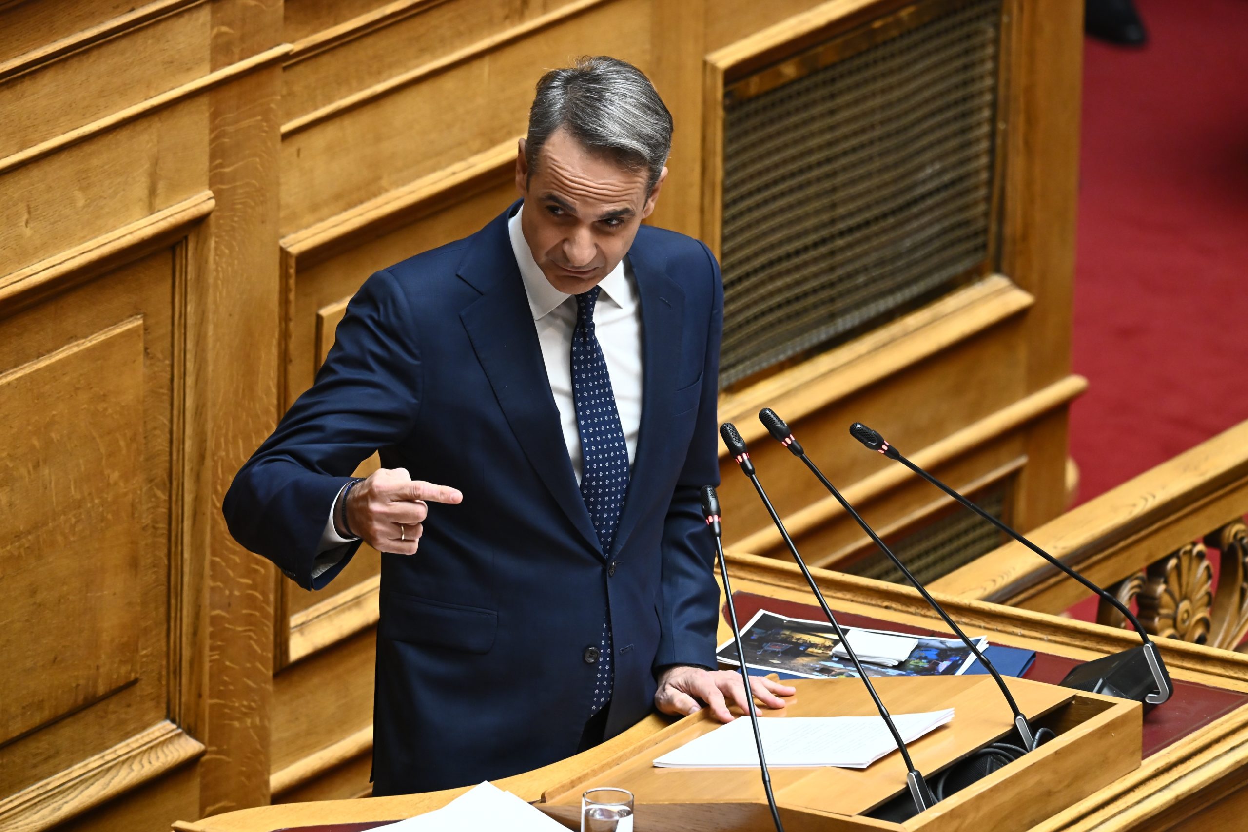 Μητσοτάκης: Θα ζητήσουμε ονομαστική ψηφοφορία για τη μετάβαση του ...