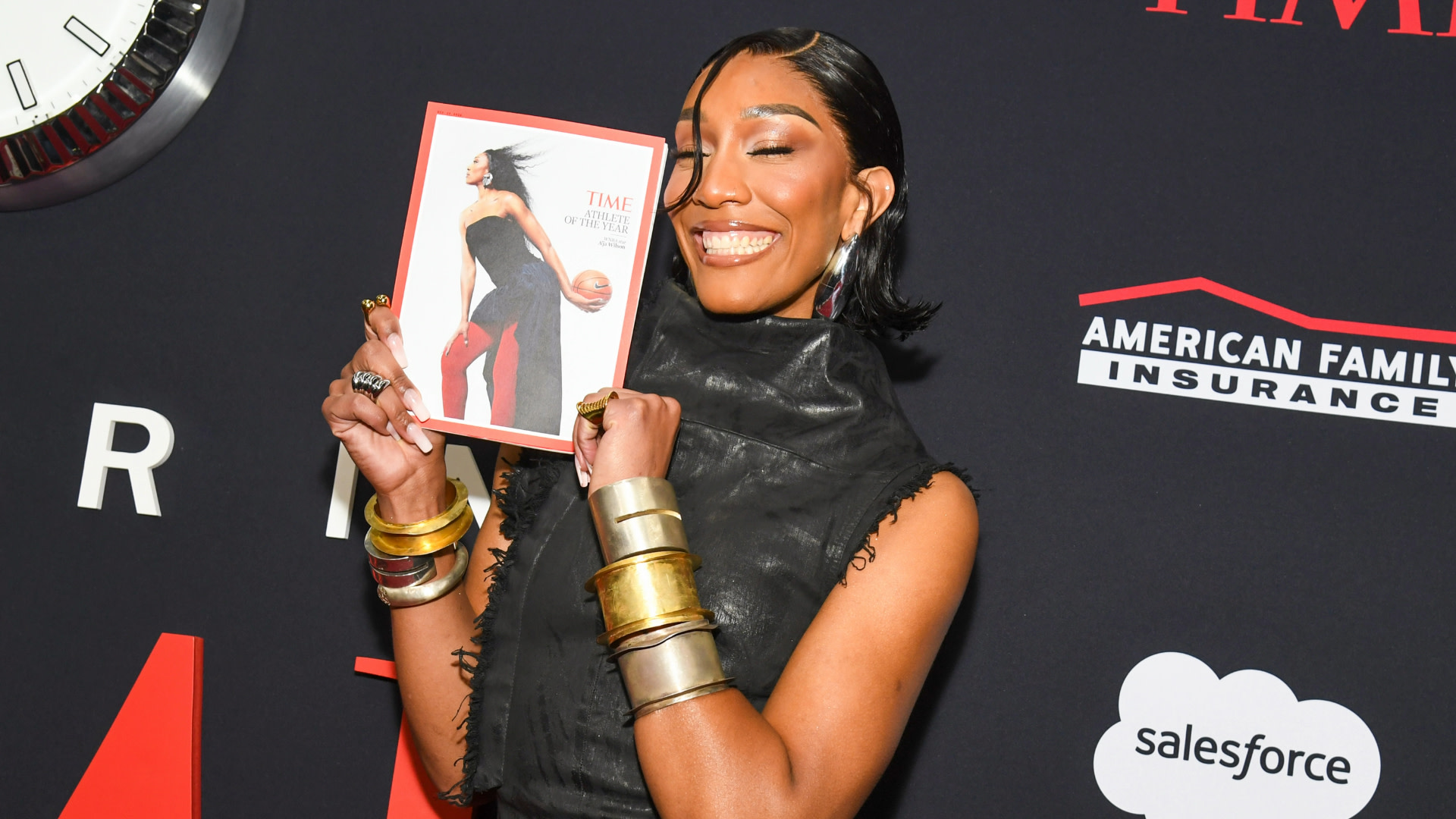 WNBA star A'ja Wilson reacts to 'weird' pregnancy question from reporter