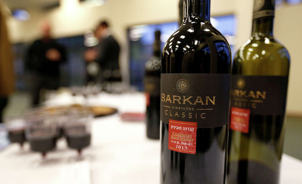 Wine walk: Here's what to know about kosher wines for holiday celebrations
