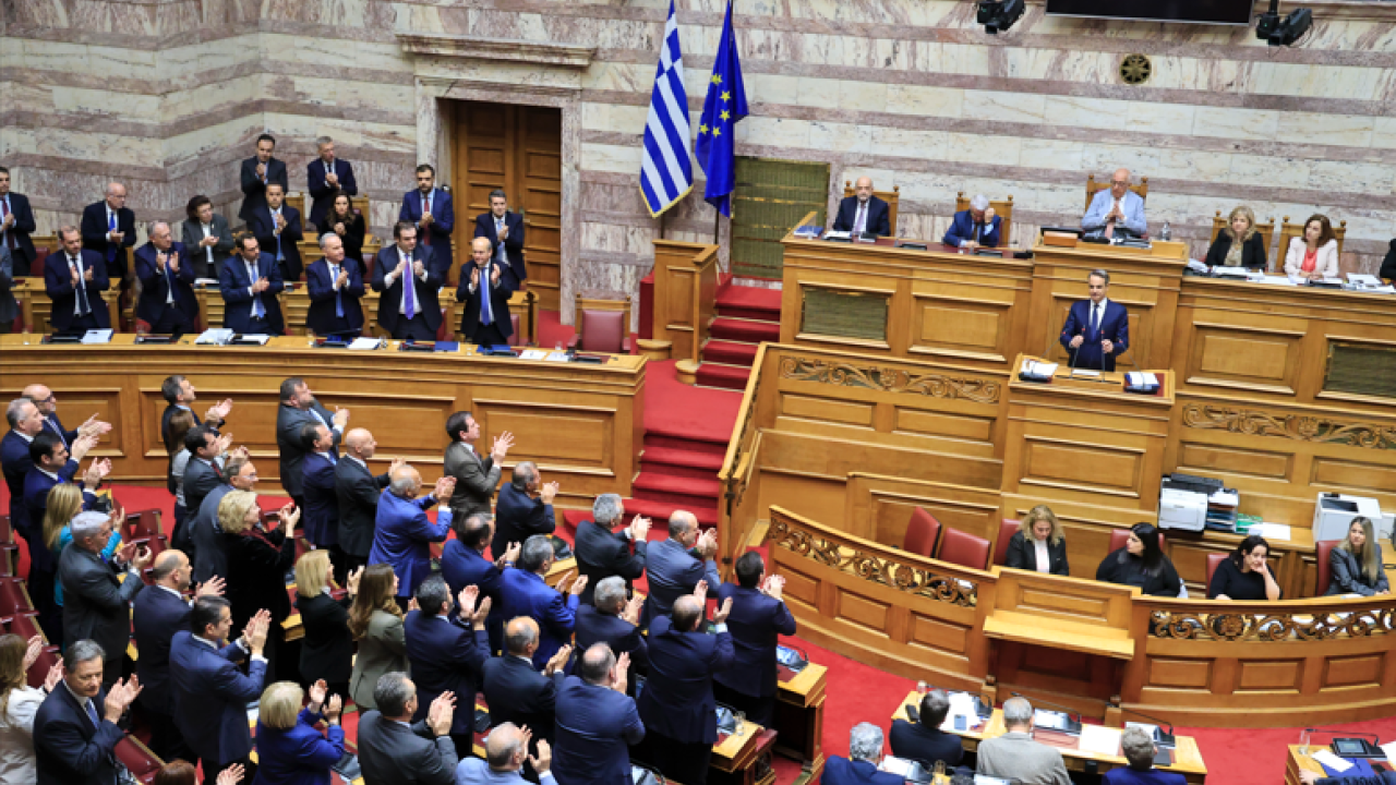 Βουλή: Υπερψηφίστηκε με 159 ψήφους ο κρατικός προϋπολογισμός για το 2026